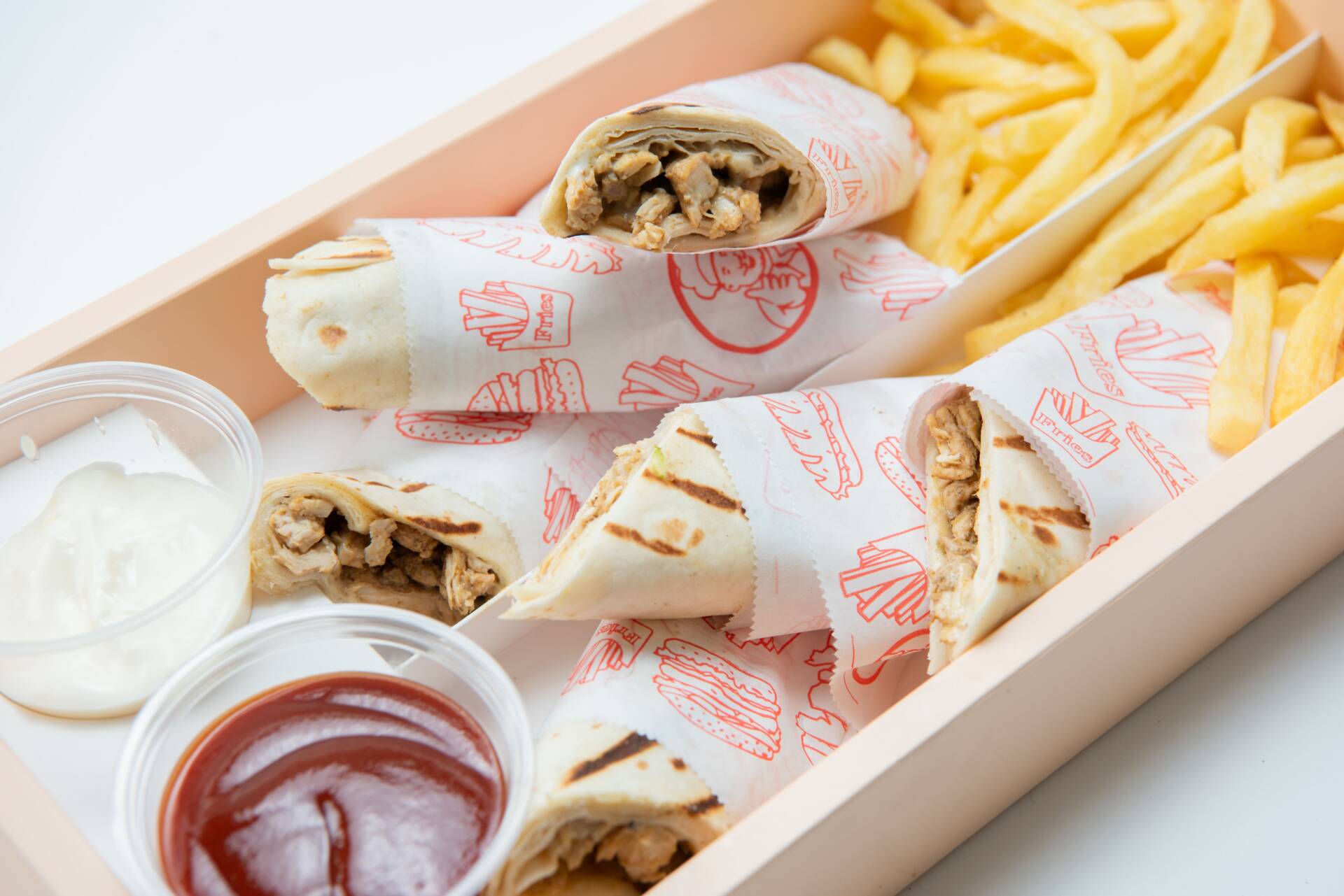 Chicken Shawarma Sandwich Box (سندويش شورما بوكس) – Royal Taste